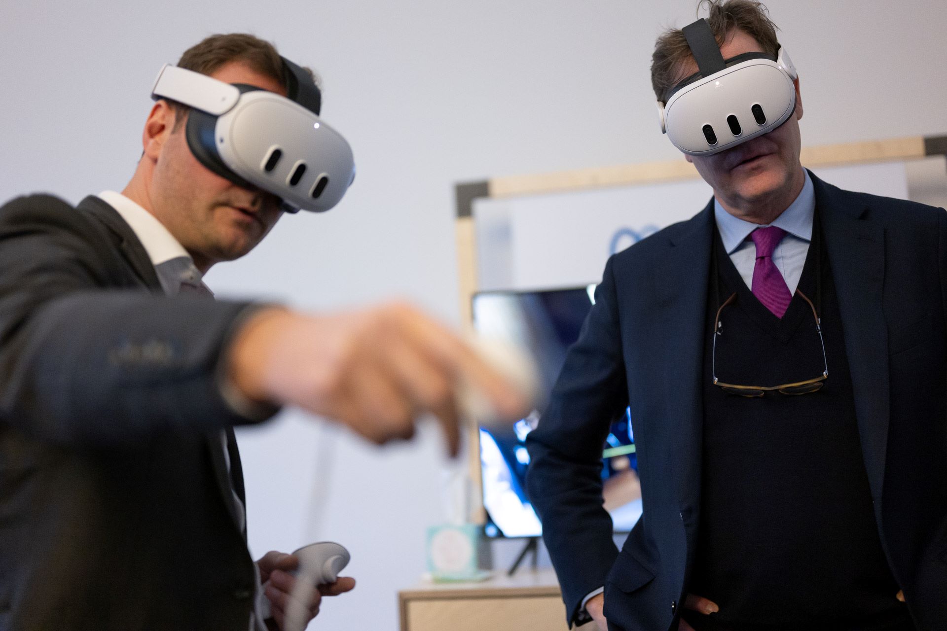 Support + Contact | Medicalholodeck